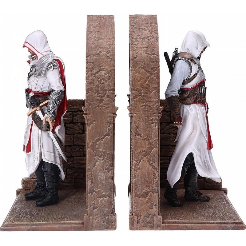 Nemesis Now Officially Licensed Assassins Creed Altair and Ezio Library ...